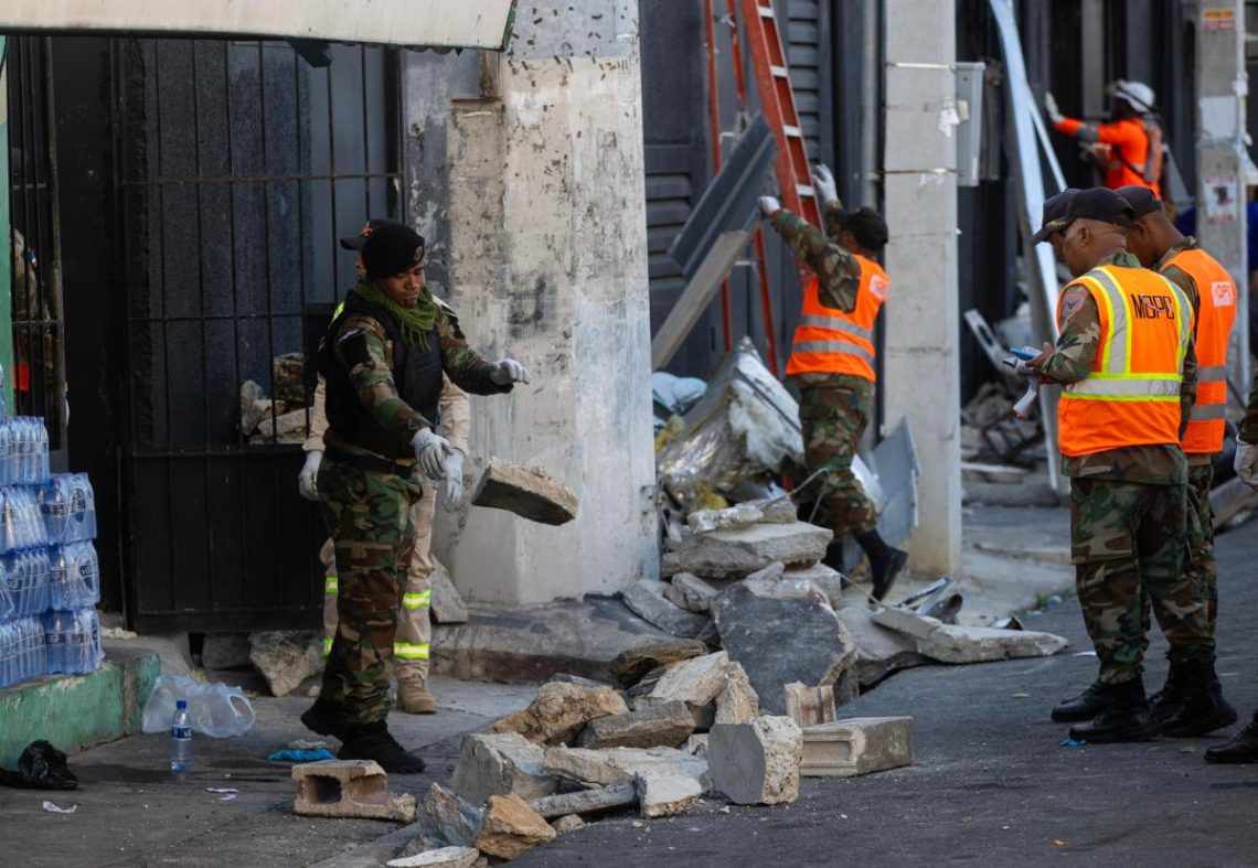 Muere cantante Rubby Pérez tras tragedia en discoteca de Dominicana que deja al menos 58 ...